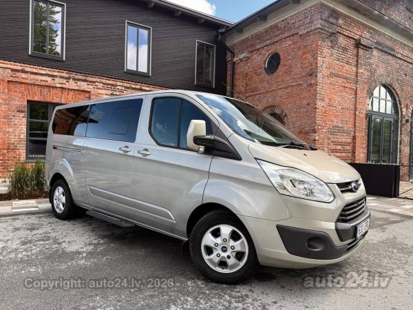 Grey Ford Tourneo 2016 in Tallinn, with an engine capacity of 2.00 L and mileage of 199 thousand km for 14990 €, photo 2 on AUTOMOTO.COM.LV