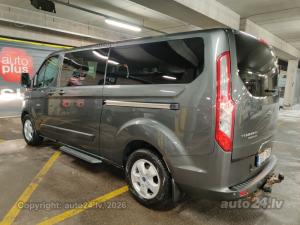 Pelēks Ford Tourneo 2017 Tallina, ar dzinēja tilpumu 2.00 L un nobraukumu 242 tūkst. km par 21500 €, foto 5 vietnē AUTOMOTO.COM.LV