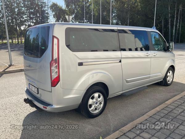 Ford Tourneo 2017 Tallina vietnÄ PelÄks Ford Tourneo 2017 Tallina, ar dzinÄja tilpumu 2.00 L un nobraukumu 186 tÅ«kst. km par 18400 ā¬, foto 4 vietnÄ AUTOMOTO.COM.LV