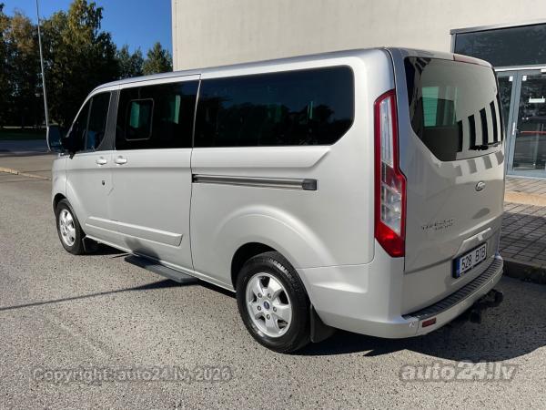 Ford Tourneo 2017 Tallina vietnÄ PelÄks Ford Tourneo 2017 Tallina, ar dzinÄja tilpumu 2.00 L un nobraukumu 186 tÅ«kst. km par 18400 ā¬, foto 6 vietnÄ AUTOMOTO.COM.LV