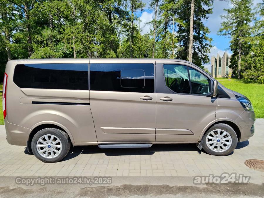 Grey Ford Tourneo 2020 in Tallinn, with an engine capacity of 2.00 L and mileage of 155 thousand km for 27500 €, photo 6 on AUTOMOTO.COM.LV