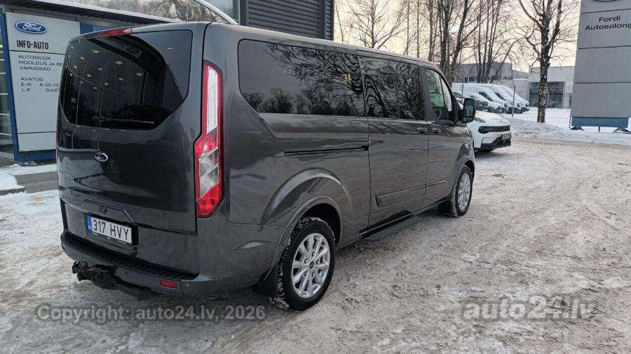 Pelēks Ford Tourneo 2022 Pērnava, ar dzinēja tilpumu 2.00 L un nobraukumu 77 tūkst. km par 34900 €, foto 2 vietnē AUTOMOTO.COM.LV