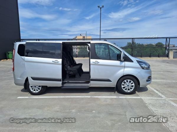 Pelēks Ford Tourneo 2022 Tallina, ar dzinēja tilpumu 2.00 L un nobraukumu 143 tūkst. km par 29000 €, foto 7 vietnē AUTOMOTO.COM.LV