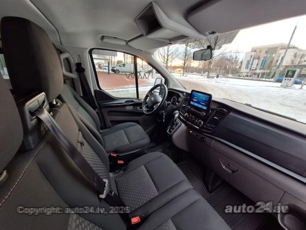 Pelēks Ford Tourneo 2022 Tallina, ar dzinēja tilpumu 2.00 L un nobraukumu 143 tūkst. km par 29000 €, foto 9 vietnē AUTOMOTO.COM.LV