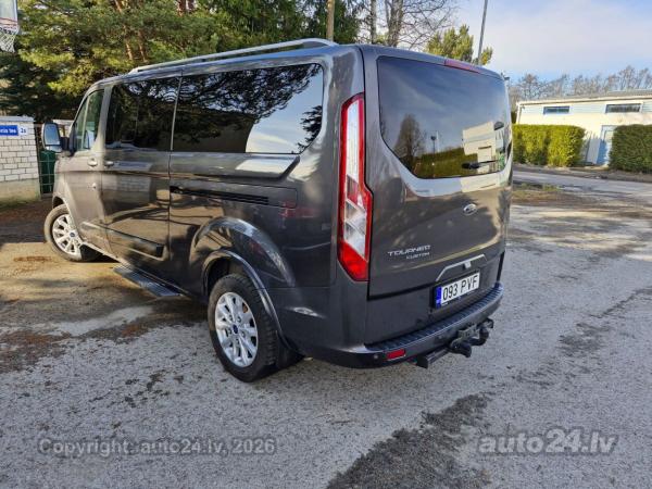 Pelēks Ford Tourneo 2022 Tallina, ar dzinēja tilpumu 2.00 L un nobraukumu 74 tūkst. km par 32000 €, foto 3 vietnē AUTOMOTO.COM.LV
