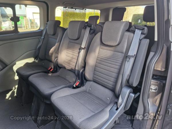 Pelēks Ford Tourneo 2022 Tallina, ar dzinēja tilpumu 2.00 L un nobraukumu 74 tūkst. km par 32000 €, foto 6 vietnē AUTOMOTO.COM.LV