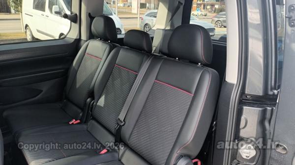 Grey Ford Tourneo 2023 in Parnu, with an engine capacity of 2.00 L and mileage of 29 thousand km for 29990 €, photo 8 on AUTOMOTO.COM.LV