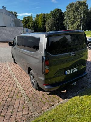 Grey Ford Tourneo 2025 in Tartu, with an engine capacity of 2.50 L and mileage of 28 thousand km for 58300 €, photo 4 on AUTOMOTO.COM.LV