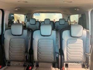 Grey Ford Tourneo 2026 in Tallinn, with an engine capacity of 2.50 L and mileage of 19 thousand km for 61018 €, photo 8 on AUTOMOTO.COM.LV