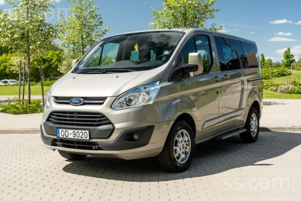 Ford Tourneo 2013 Jelgava, ar dzinēja tilpumu 2.20 L un nobraukumu 261 tūkst. km par 12500 €, foto 3 vietnē AUTOMOTO.COM.LV