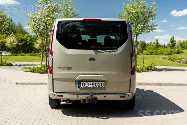 Ford Tourneo 2013 Jelgava, ar dzinēja tilpumu 2.20 L un nobraukumu 261 tūkst. km par 12500 €, foto 5 vietnē AUTOMOTO.COM.LV