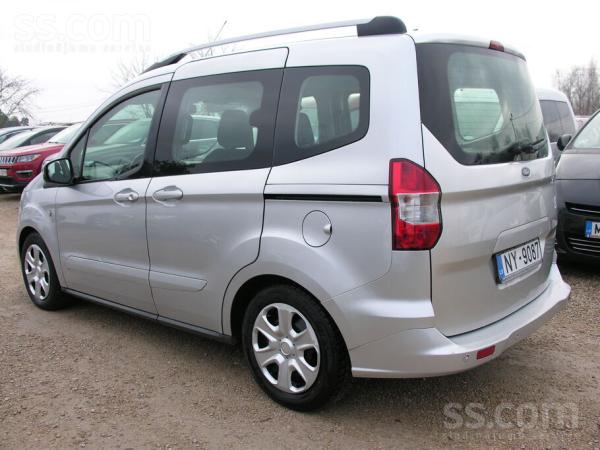 Ford Tourneo 2015 in Riga, with an engine capacity of 1.60 L and mileage of 218 thousand km for 6100 €, photo 4 on AUTOMOTO.COM.LV