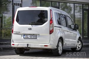 Ford Tourneo 2015 Tukums, ar dzinēja tilpumu 1.60 L un nobraukumu 0 tūkst. km par 7490 €, foto 5 vietnē AUTOMOTO.COM.LV