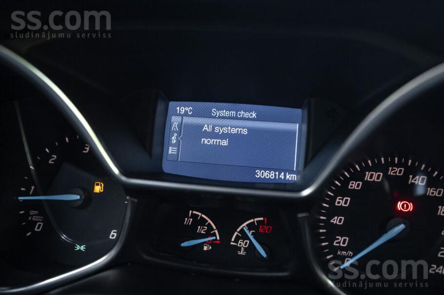 Ford Tourneo 2015 Tukums, ar dzinēja tilpumu 1.60 L un nobraukumu 0 tūkst. km par 7490 €, foto 21 vietnē AUTOMOTO.COM.LV