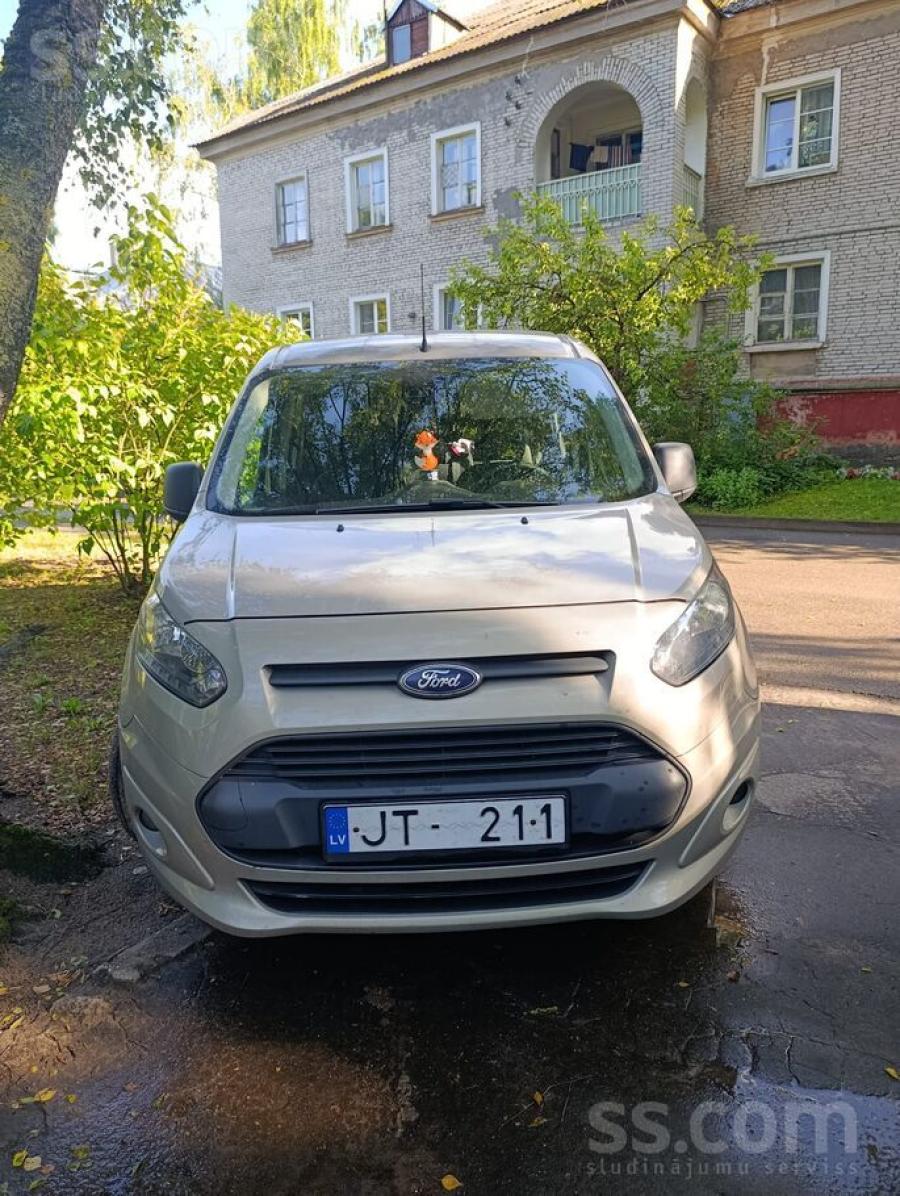 Ford Tourneo 2016 Rīga, ar dzinēja tilpumu 1.50 L un nobraukumu 382 tūkst. km par 6450 €, foto 1 vietnē AUTOMOTO.COM.LV