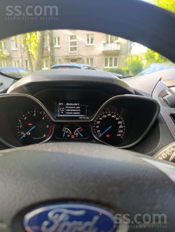 Ford Tourneo 2016 Rīga, ar dzinēja tilpumu 1.50 L un nobraukumu 382 tūkst. km par 6450 €, foto 4 vietnē AUTOMOTO.COM.LV
