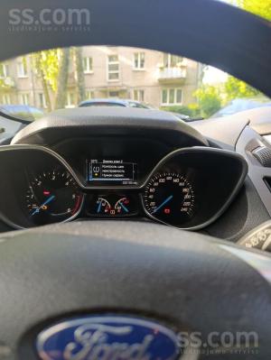 Ford Tourneo 2016 Rīga, ar dzinēja tilpumu 1.50 L un nobraukumu 382 tūkst. km par 6450 €, foto 5 vietnē AUTOMOTO.COM.LV