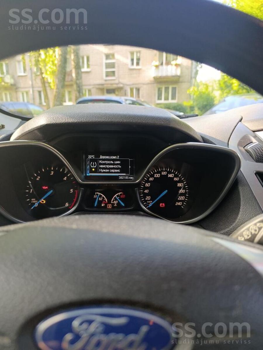 Ford Tourneo 2016 Rīga, ar dzinēja tilpumu 1.50 L un nobraukumu 382 tūkst. km par 6450 €, foto 5 vietnē AUTOMOTO.COM.LV