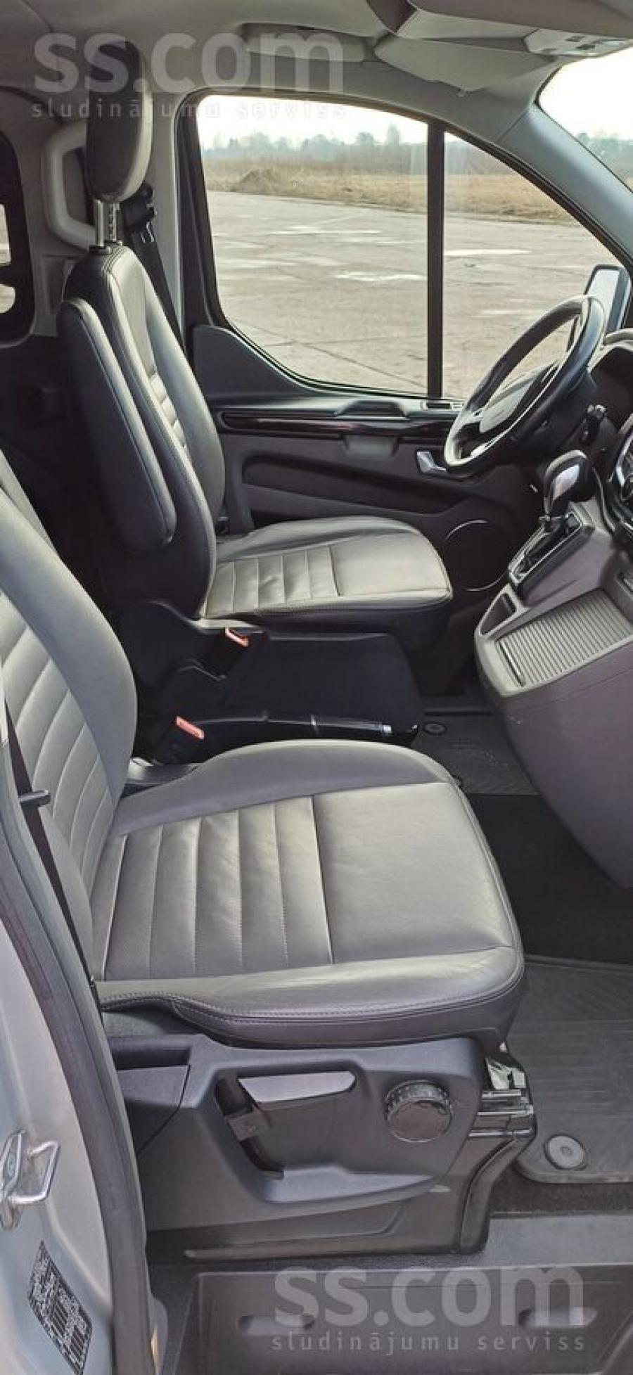 Ford Tourneo 2019 in Riga, with an engine capacity of 2.00 L and mileage of 190 thousand km for 23000 €, photo 10 on AUTOMOTO.COM.LV