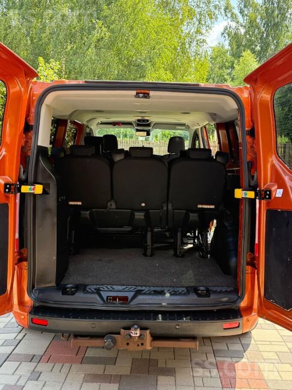 Oranžs Ford Tourneo 2020 Jelgava, ar dzinēja tilpumu 2.00 L un nobraukumu 200 tūkst. km par 21500 €, foto 6 vietnē AUTOMOTO.COM.LV