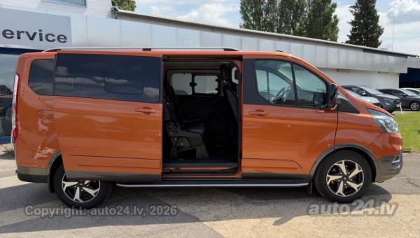Orange Ford Tourneo 2022 in Tartu, with an engine capacity of 2.00 L and mileage of 96 thousand km for 32790 €, photo 3 on AUTOMOTO.COM.LV