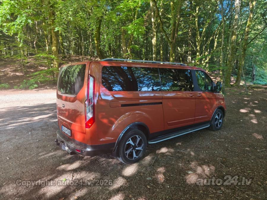 Orange Ford Tourneo 2023 in Tallinn, with an engine capacity of 2.00 L and mileage of 50 thousand km for 37650 €, photo 4 on AUTOMOTO.COM.LV