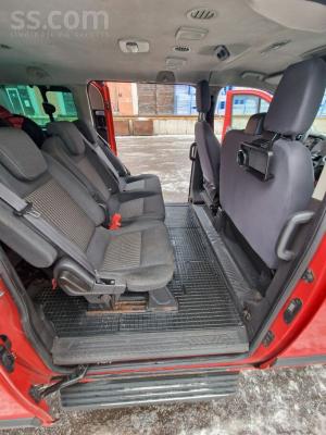 Sarkans Ford Tourneo 2015 Jūrmala, ar dzinēja tilpumu 2.20 L un nobraukumu 690 tūkst. km par 8500 €, foto 6 vietnē AUTOMOTO.COM.LV