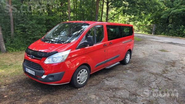 Red Ford Tourneo 2015 in Jurmala, with an engine capacity of 2.20 L and mileage of 690 thousand km for 7800 €, photo 1 on AUTOMOTO.COM.LV