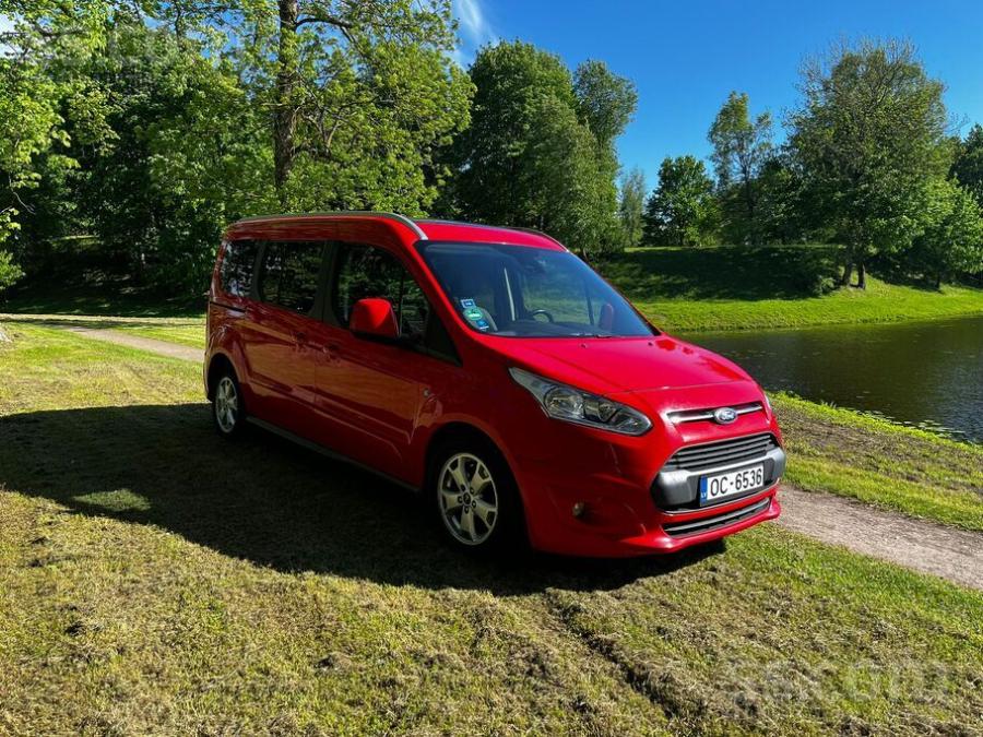 Red Ford Tourneo 2016 in Liepaja, with an engine capacity of 1.50 L and mileage of 167 thousand km for 9050 €, photo 3 on AUTOMOTO.COM.LV