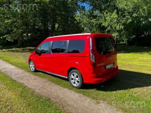 Red Ford Tourneo 2016 in Liepaja, with an engine capacity of 1.50 L and mileage of 167 thousand km for 9050 €, photo 4 on AUTOMOTO.COM.LV