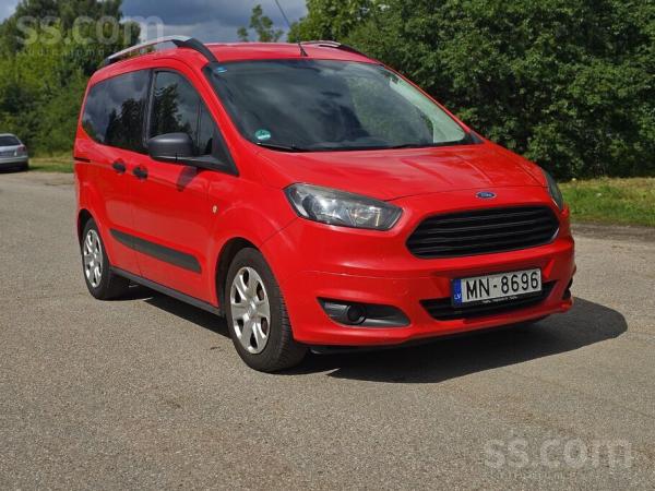 Sarkans Ford Tourneo 2015 Rīga, ar dzinēja tilpumu 1.50 L un nobraukumu 250 tūkst. km par 3650 €, foto 3 vietnē AUTOMOTO.COM.LV