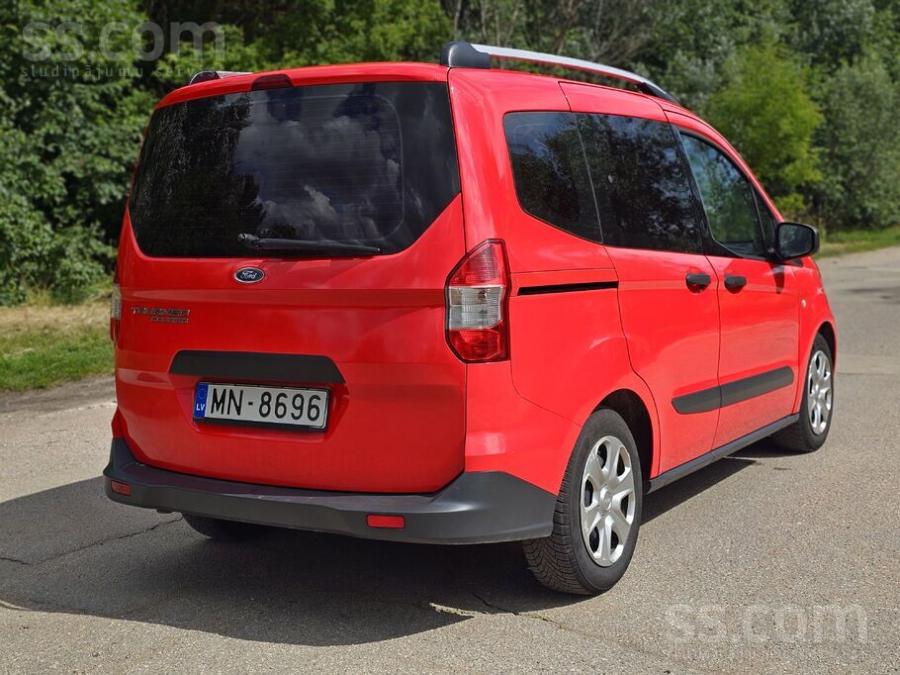 Red Ford Tourneo 2015 in Riga, with an engine capacity of 1.50 L and mileage of 250 thousand km for 3650 €, photo 5 on AUTOMOTO.COM.LV