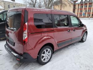 Red Ford Tourneo 2019 in Daugavpils, with an engine capacity of 1.50 L and mileage of 258 thousand km for 9750 €, photo 7 on AUTOMOTO.COM.LV