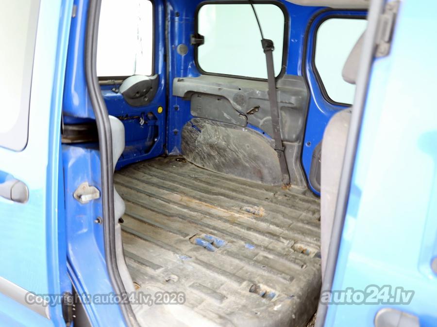 Форд Турнео 2005 в Таллин, объемом двигателя 1.80 л и пробегом 236 тыс. км за 599 €, фото 8 на AUTOMOTO.COM.LV