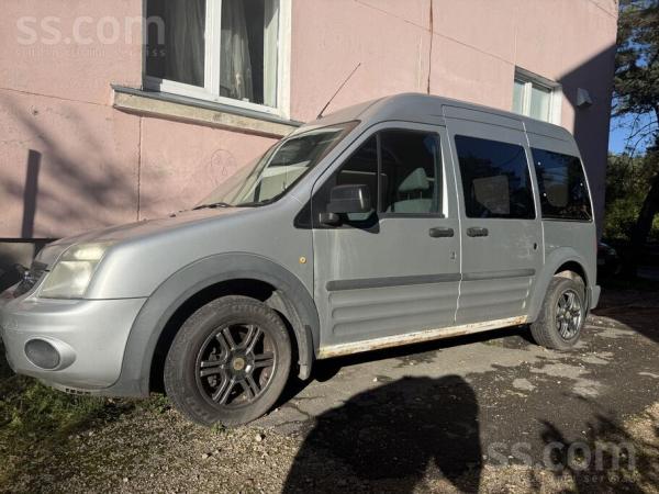 Форд Турнео 2012 в Рига, объемом двигателя 1.80 л и пробегом 135 тыс. км за 1500 €, фото 2 на AUTOMOTO.COM.LV