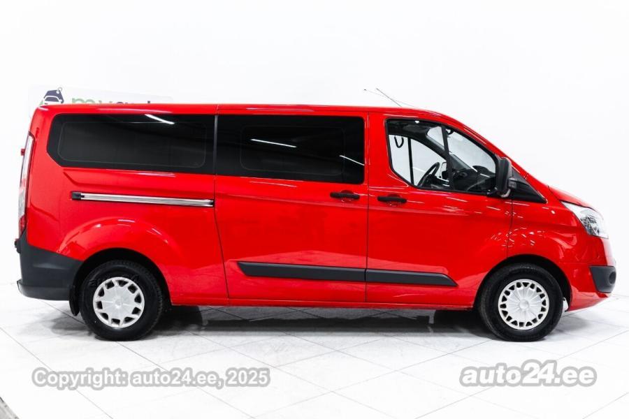 Ford Tourneo 2015 Tallina, ar dzinēja tilpumu 2.20 L un nobraukumu 251 tūkst. km par 9990 €, foto 10 vietnē AUTOMOTO.COM.LV