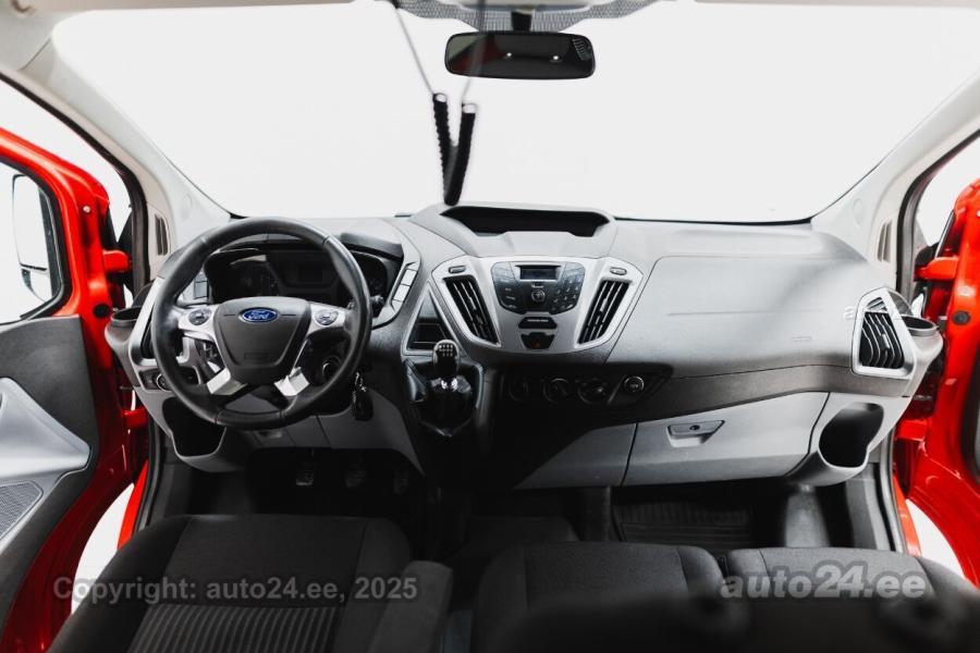 Ford Tourneo 2015 Tallina, ar dzinēja tilpumu 2.20 L un nobraukumu 251 tūkst. km par 9990 €, foto 14 vietnē AUTOMOTO.COM.LV