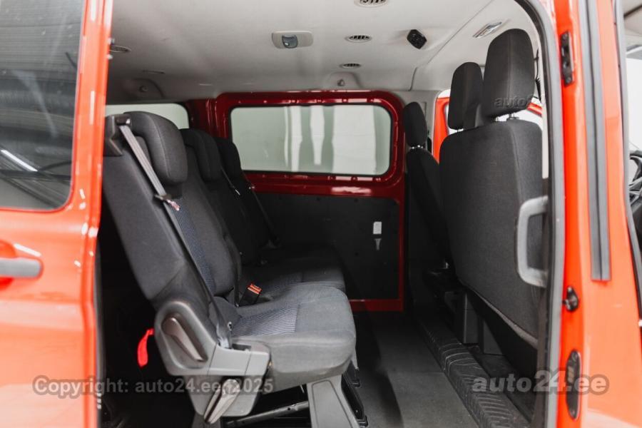 Ford Tourneo 2015 Tallina, ar dzinēja tilpumu 2.20 L un nobraukumu 251 tūkst. km par 9990 €, foto 21 vietnē AUTOMOTO.COM.LV