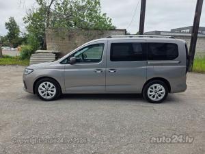 Ford Tourneo 2025 Tallina, ar dzinēja tilpumu 2.00 L un nobraukumu 15 tūkst. km par 36000 €, foto 5 vietnē AUTOMOTO.COM.LV
