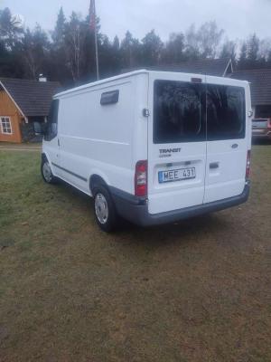 Balts Ford Tourneo 2011 Ukmergė, ar dzinēja tilpumu 2.20 L un nobraukumu 214 tūkst. km par 3300 €, foto 5 vietnē AUTOMOTO.COM.LV