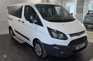 Balts Ford Tourneo 2016 Šauļi, ar dzinēja tilpumu 2.20 L un nobraukumu 110 tūkst. km par 16900 €, foto  vietnē AUTOMOTO.COM.LV