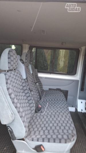 Balts Ford Tourneo 2013 Kauņa, ar dzinēja tilpumu 2.20 L un nobraukumu 212 tūkst. km par 8600 €, foto 6 vietnē AUTOMOTO.COM.LV