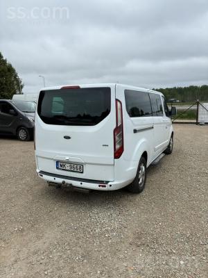 White Ford Tourneo 2013 in Riga, with an engine capacity of 2.20 L and mileage of 247 thousand km for 8900 €, photo 9 on AUTOMOTO.COM.LV