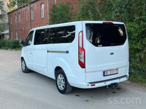 White Ford Tourneo 2013 in Riga, with an engine capacity of 2.20 L and mileage of 0 thousand km for 5999 €, photo 4 on AUTOMOTO.COM.LV