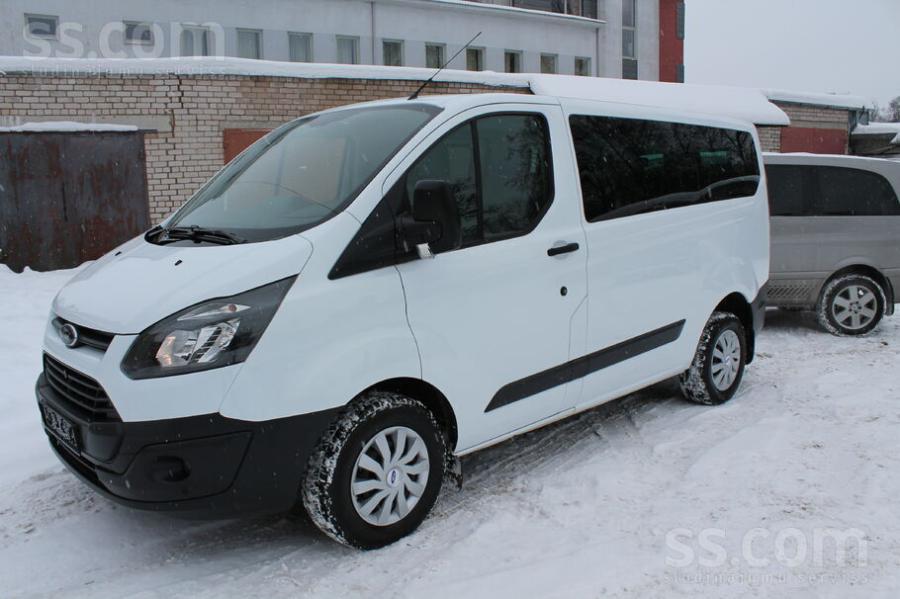 White Ford Tourneo 2014 in Daugavpils, with an engine capacity of 2.20 L and mileage of 234 thousand km for 11790 €, photo 8 on AUTOMOTO.COM.LV