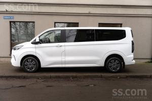 White Ford Tourneo 2024 in Riga, with an engine capacity of 2.00 L and mileage of 0 thousand km for 43900 €, photo 4 on AUTOMOTO.COM.LV