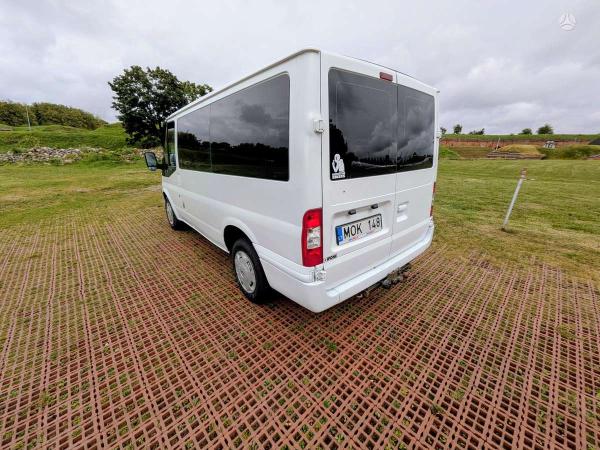Balts Ford Tourneo 2010 Kauņa, ar dzinēja tilpumu 2.20 L un nobraukumu 280 tūkst. km par 3900 €, foto 3 vietnē AUTOMOTO.COM.LV