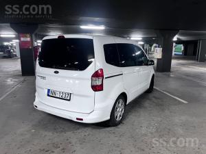 Balts Ford Tourneo 2016 Rīga, ar dzinēja tilpumu 1.50 L un nobraukumu 173 tūkst. km par 5000 €, foto 3 vietnē AUTOMOTO.COM.LV
