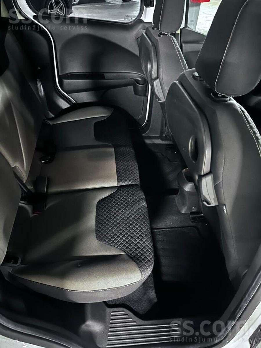 Balts Ford Tourneo 2016 Rīga, ar dzinēja tilpumu 1.50 L un nobraukumu 173 tūkst. km par 5000 €, foto 8 vietnē AUTOMOTO.COM.LV