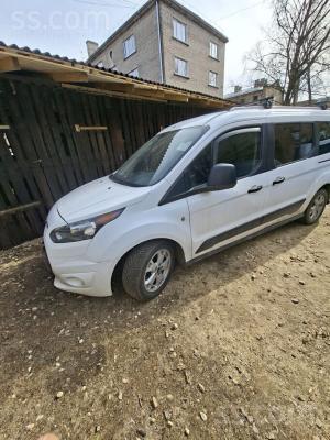 Balts Ford Tourneo 2017 Rīga, ar dzinēja tilpumu 1.50 L un nobraukumu 180 tūkst. km par 3300 €, foto  vietnē AUTOMOTO.COM.LV